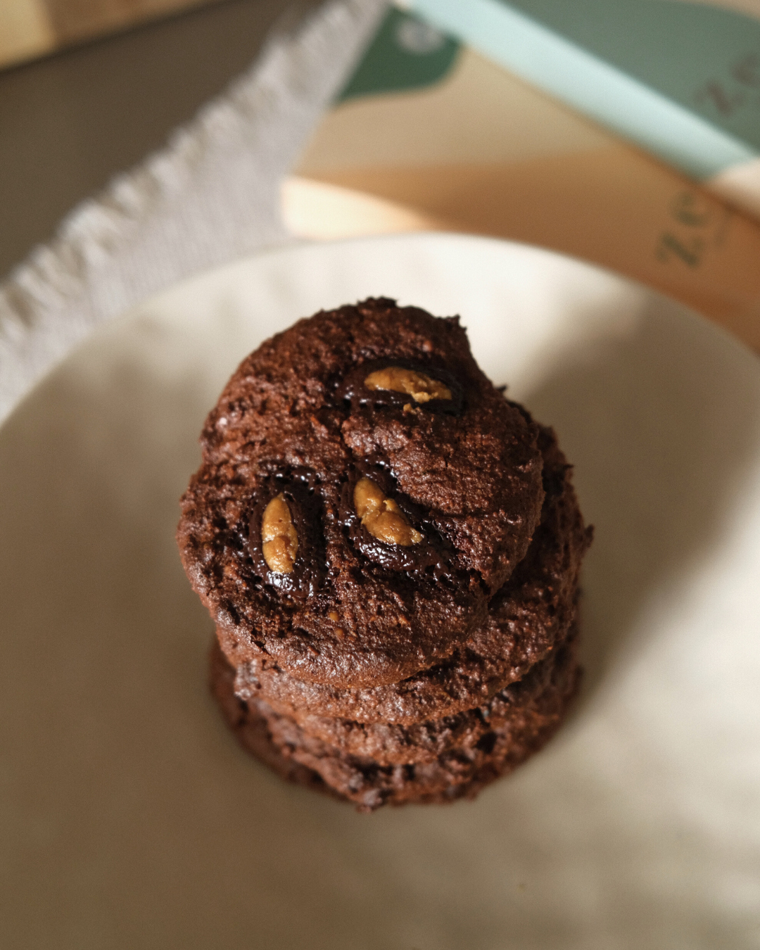 Receita: Bolachas Saudáveis de Gingerbread e Chocolate – Zesty ...
